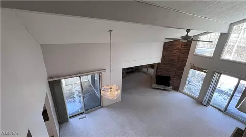 250 Laurel Cir #13, Aurora, OH 44202 | 20 Photos - Movoto