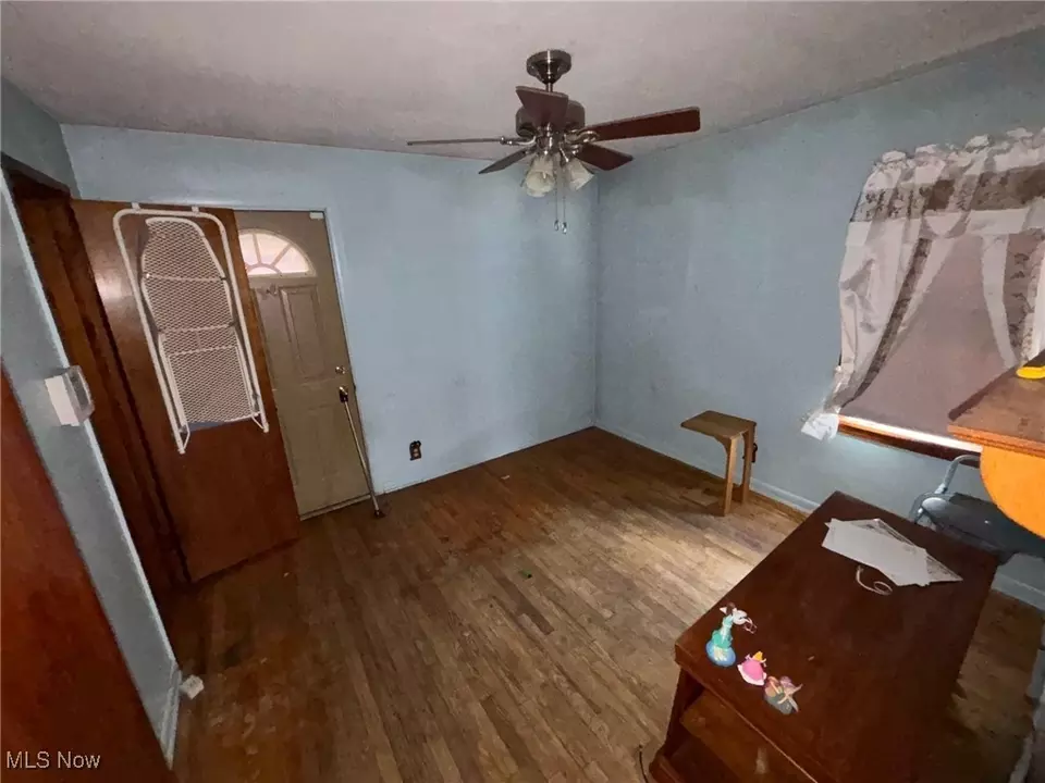 1218 Big Falls Ave, Akron, OH 44310 | MLS# 5108989 | 9 Photos - Movoto