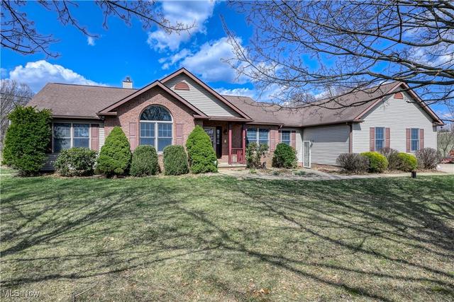 2747 Alexander Rd, Atwater, OH 44201 | 41 Photos - Movoto