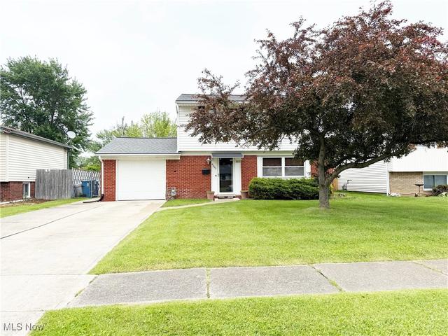 4605 Gary Ave, Lorain, OH 44055 | MLS# 5127112 | 33 Photos - Movoto