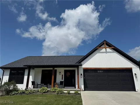 621 Hickory Dr SW, Sugarcreek, OH 44681 | MLS# 5136662 | 1 photo - Movoto