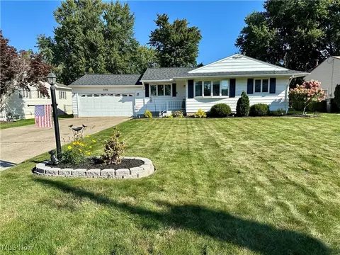 5192 Pinecrest Ave, Austintown, OH 44515 | MLS# 5156523 | 23 Photos ...