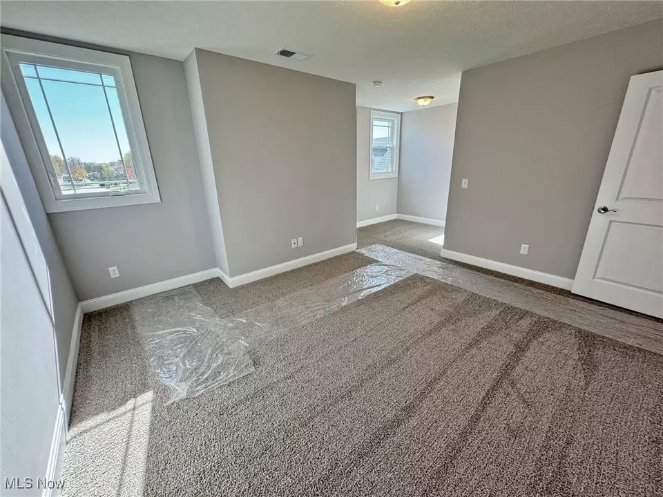 32080 Tuscan Ln #M-2, Avon Lake, OH 44012 | MLS# 5171655 | 26 Photos ...