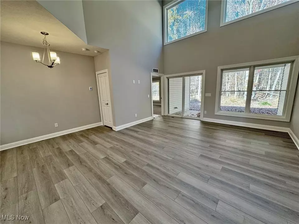 32080 Tuscan Ln #M-2, Avon Lake, OH 44012 | MLS# 5171655 | 26 Photos ...