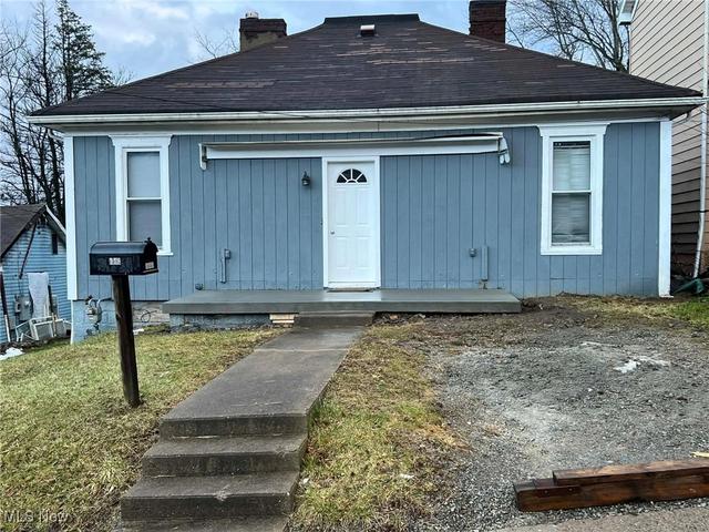 118 Spring Ave, Mingo Junction, OH 43938 | MLS# 5172305 | 3 Photos - Movoto
