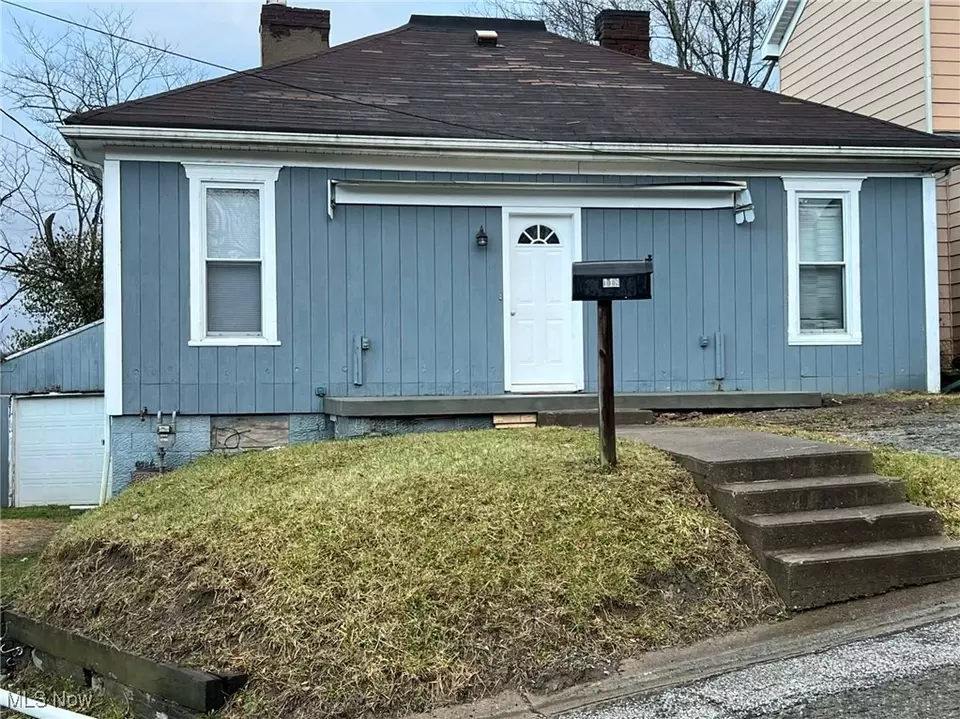 118 Spring Ave, Mingo Junction, OH 43938 | MLS# 5172305 | 3 Photos - Movoto