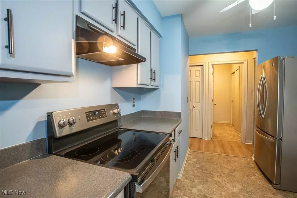 1360 Old Mill Path, Broadview Heights, OH 44147 | MLS# 5178766 | 36 ...