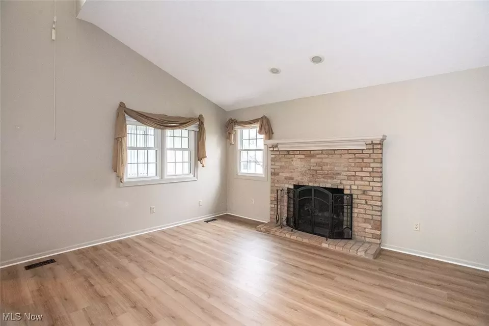 1360 Old Mill Path, Broadview Heights, OH 44147 | MLS# 5178766 | 36 ...