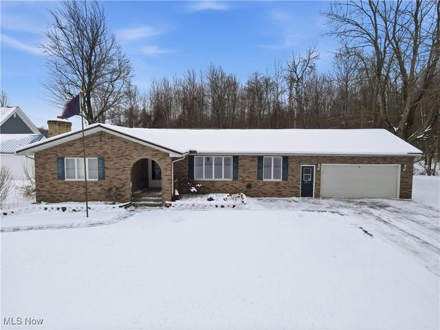 1381 Robb Rd, Conneaut, OH 44030 | MLS# 5179212 | 50 Photos - Movoto