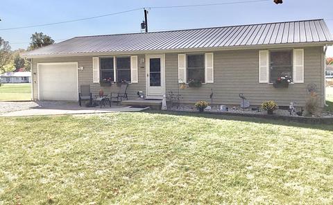 259 Pershing Dr, Saint Marys, OH 45885 | 18 Photos | MLS #1022003 - Movoto