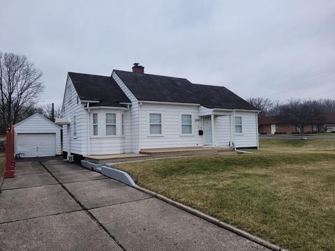 2357 N Limestone St, Springfield, OH 45503 | 30 Photos - Movoto