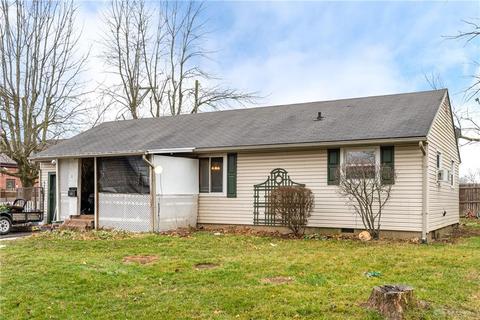 19 N Church St, New Lebanon, OH 45345 | 13 Photos | MLS #878772 - Movoto