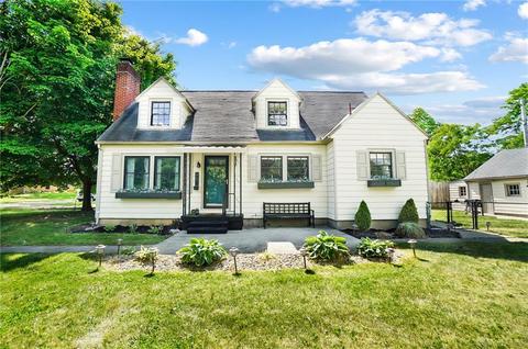 95 Carson Ave, Dayton, OH 45415 | 19 Photos | MLS #886925 - Movoto