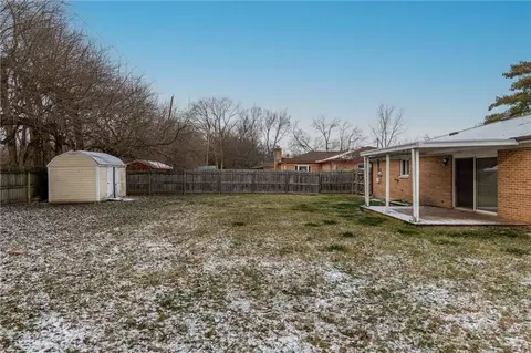 605 Vaniman Ave, Dayton, OH 45426 | 28 Photos - Movoto