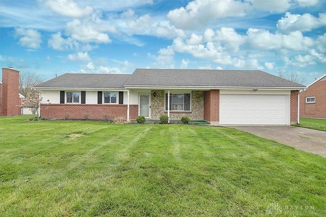 580 Leslie Dr, Xenia, OH 45385 | 29 Photos - Movoto