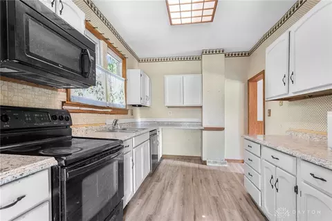 118 W High St, Pleasant Hill, OH 45359 | 36 Photos - Movoto