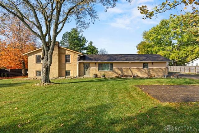 3555 Miller Rd, Springfield, OH 45502 | 53 Photos - Movoto