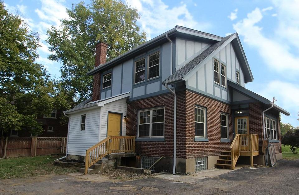 1600 Elizabeth Pl, Cincinnati, OH 45237 | 27 Photos - Movoto