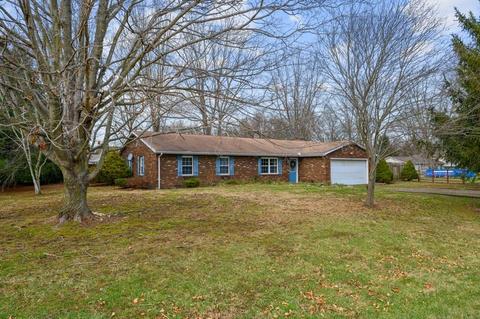 12 Billy, Hamilton, OH 45013 | 28 Photos | MLS #1726261 - Movoto