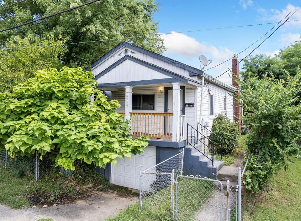 6252 Simpson Ave, Cincinnati, OH 45224 | 20 Photos | MLS #1752596 - Movoto