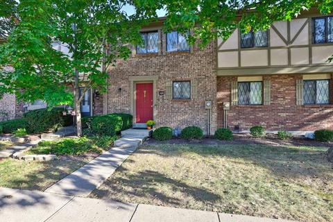 498 Halifax, Cincinnati, OH 45244 | 26 Photos | MLS #1755136 - Movoto