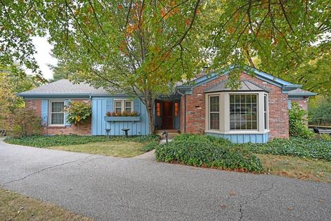 2258 Berrywood, Cincinnati, OH 45244 | 35 Photos | MLS #1756007 - Movoto