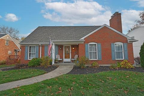 1031 Thornfield Ln, Cincinnati, OH 45224 | 41 Photos | MLS #1757572 ...