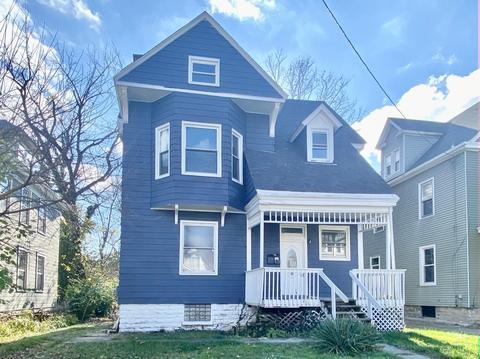 1845 Kinney, Cincinnati, OH 45207 | 20 Photos | MLS #1758850 - Movoto