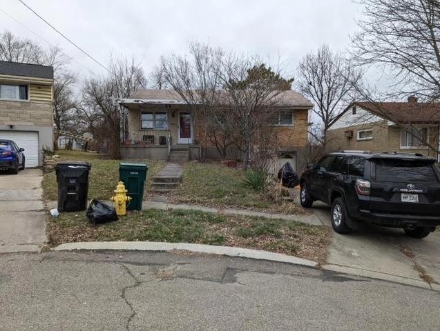 5170 Dundas Dr, Cincinnati, OH 45238 - Movoto.com