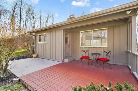 7390 Drake, Cincinnati, OH 45243 | 47 Photos - Movoto