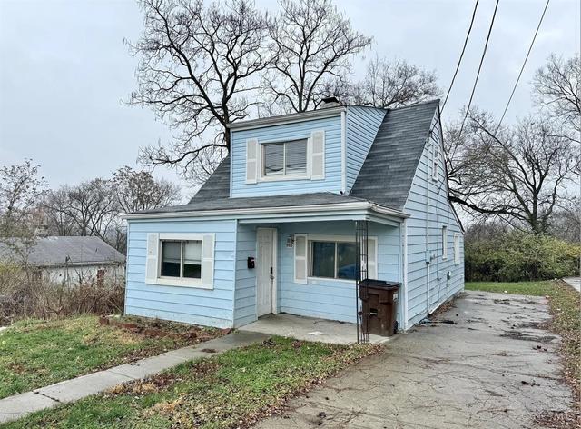 955 Lindy, Cincinnati, OH 45215 | 21 Photos - Movoto