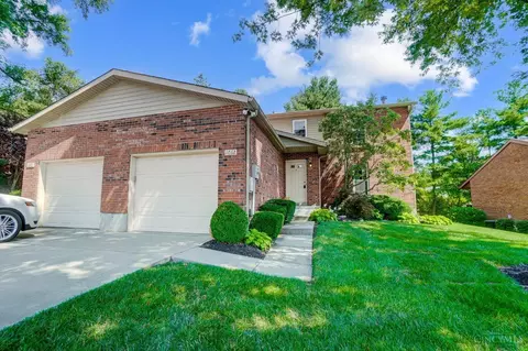 1662 Becker Dr, Fairfield, OH 45014 | 21 Photos - Movoto