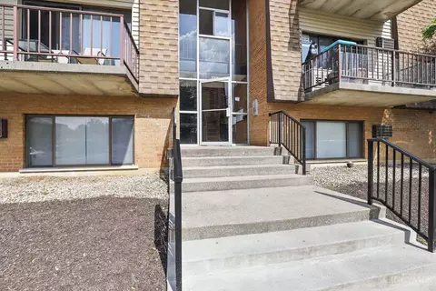 6580 Hearne Rd, Cincinnati, OH 45248 | MLS# 1843397 | 27 Photos - Movoto