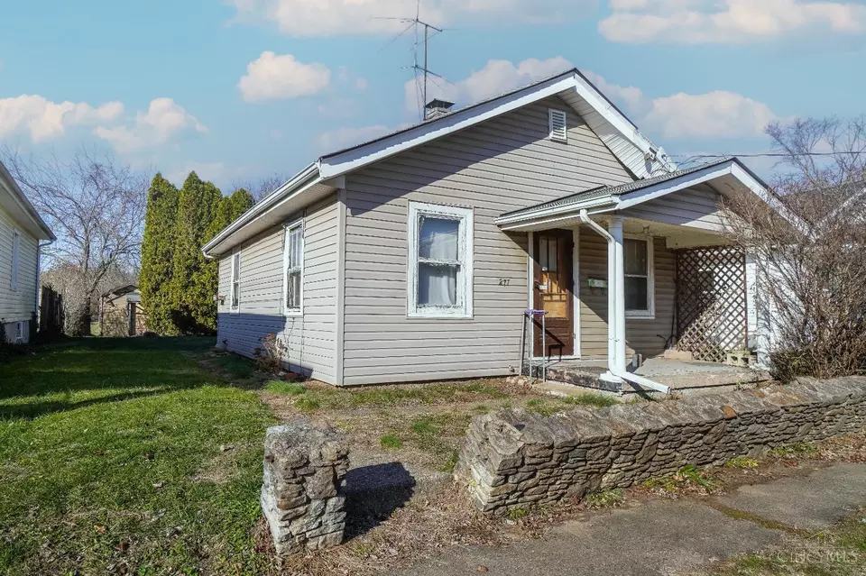 277 Howman Ave, New Miami, OH 45011 | MLS# 1863807 | 10 Photos - Movoto