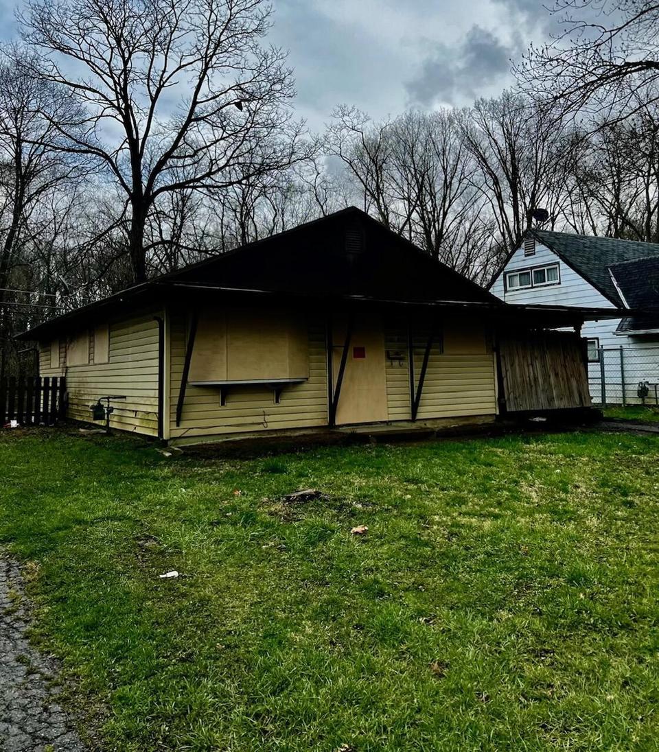 2318 Dawnlight Ave, Columbus, OH 43211 | 17 Photos | MLS #222035196 ...