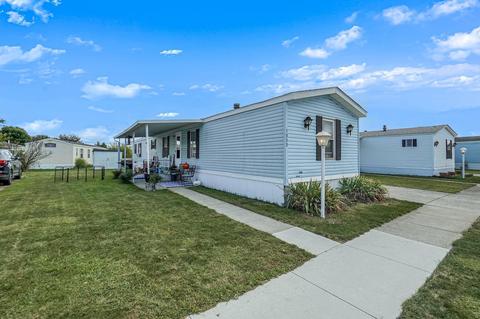 1858 Big Run Bluffs Blvd, Grove City, OH 43123 | 23 Photos - Movoto