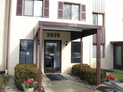 3941 Karl Rd #317, Columbus, OH 43224 | 22 Photos | MLS #223000002 - Movoto