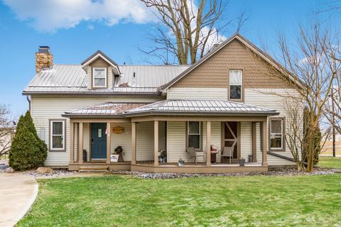 4813 Granview Rd, Granville, OH 43023 | 47 Photos | MLS #223000115 - Movoto