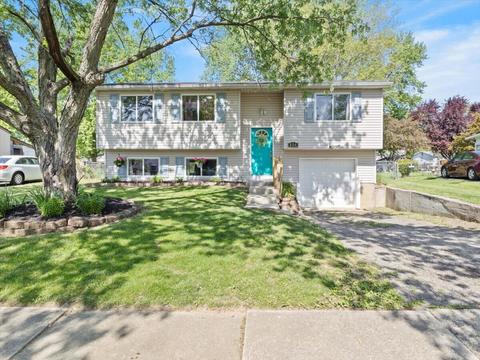 826 Cherryberry Dr, Columbus, OH 43228 | 47 Photos | MLS #223013654 ...