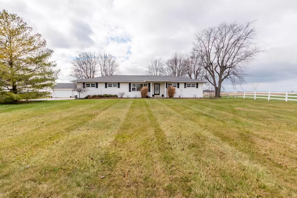 9850 State Route 38, London, OH 43140 | 37 Photos - Movoto
