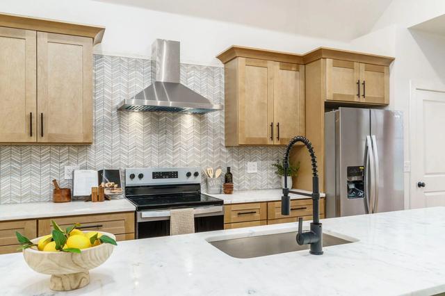 83 Seymour Ave, Buckeye Lake, OH 43008 | MLS# 226001026 | 43 Photos ...