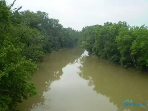 512 River Front Dr, Defiance, OH 43512 | 2 Photos - Movoto