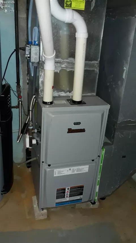 3058 State Route 590, Burgoon, OH 43407 | 19 Photos - Movoto