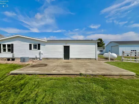 7805 State Route 18, Bellevue, OH 44811 | 68 Photos - Movoto