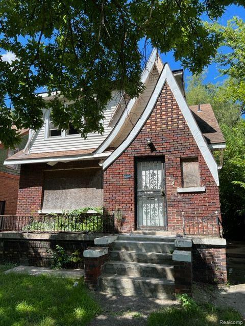 14887 Washburn St, Detroit, MI 48238 | 13 Photos | MLS #20221036231 ...
