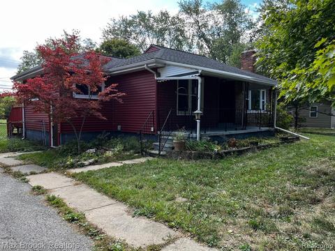 29617 Fort Rd, Rockwood, MI 48173 | 1 photo | MLS #20221046907 - Movoto