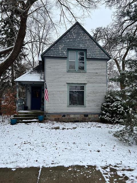 233 W Livingston Rd, Highland, MI 48357 | 3 Photos | MLS #20221070310 ...