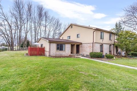 41523 Bedford Dr, Canton, MI 48187 | 1 photo | MLS #20230016021 - Movoto