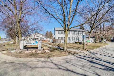 33636 Bayview Dr, Chesterfield, MI 48047 | 1 photo | MLS #20230018447 ...