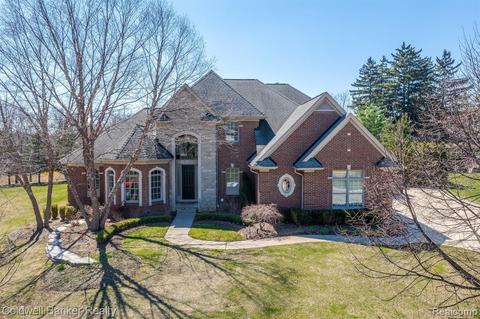 16139 Pine Valley Dr, Northville, MI 48168 | 1 photo - Movoto